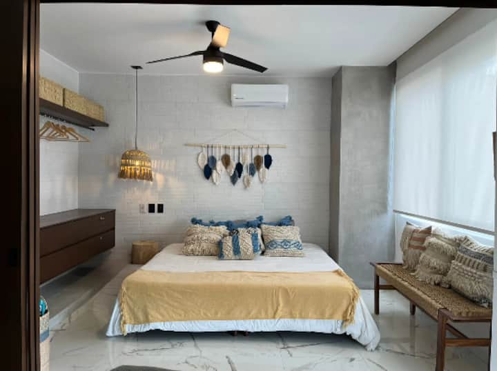 Luxurious 1 Bedroom In Desirable Foodie Heaven! - Puerto Vallarta