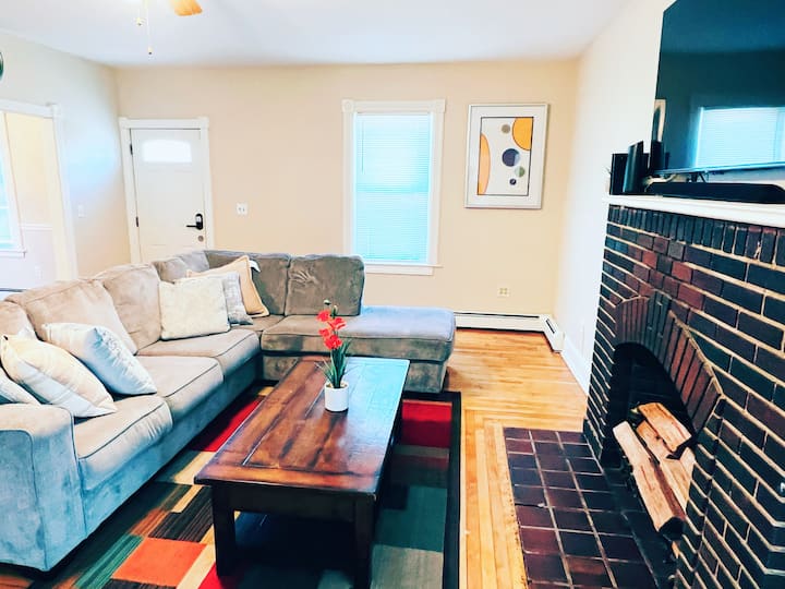 Tranquil Bedroom In Worcester #5 - Worcester, MA