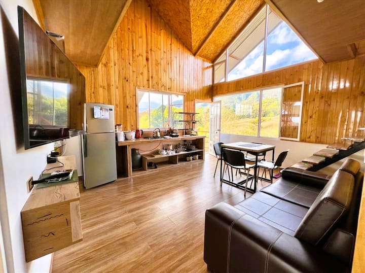 Colina Haus, Cabaña Familiar Oxa - Peru