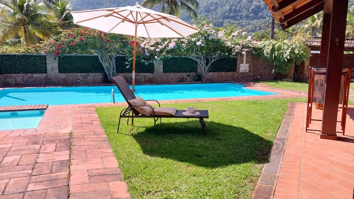 Casa Espaçosa Com Piscina - 100m Do Mar Em Guaecá - São Sebastião