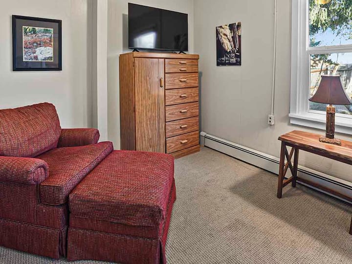 Chinook Winds Suite At The Montana Inn - Helena, MT