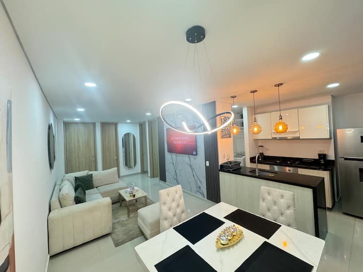 Apartamento Nuevo 2br Central Piso 10. - Cartagena