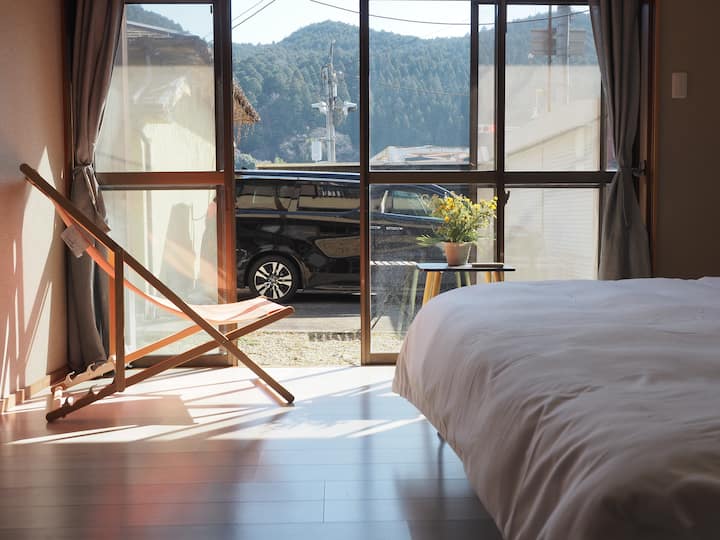 吉野山近く｜露天風呂付き大型和風ハウス｜最大10名｜6ベッドルーム｜自然リトリート - Yoshino