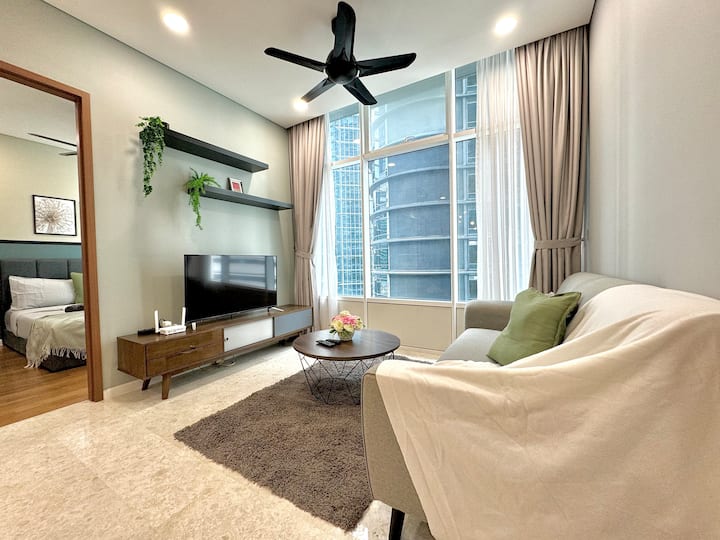 Klcc Deluxe 3br Apt Suite | 1 Min To Twin Tower - Kuala Lumpur