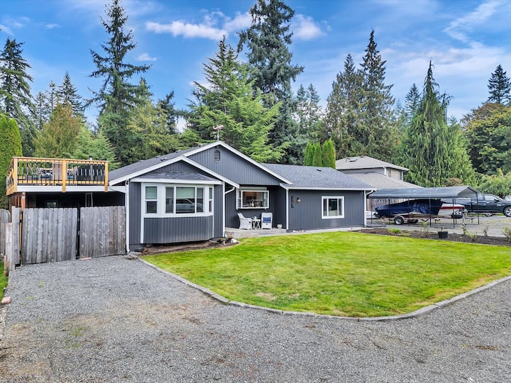 Stanwood Lake House - Marysville, WA
