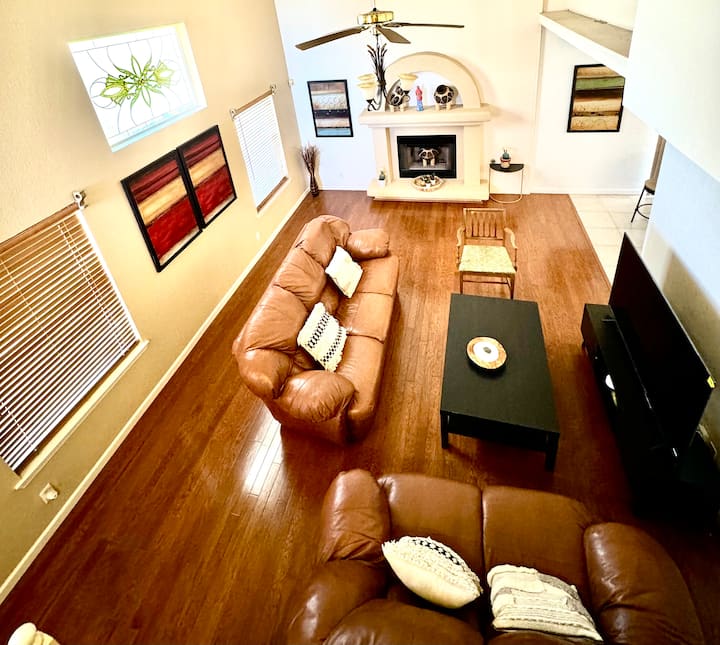 Big Family? 10p, House & Apartment, Close I-10 - El Paso, TX