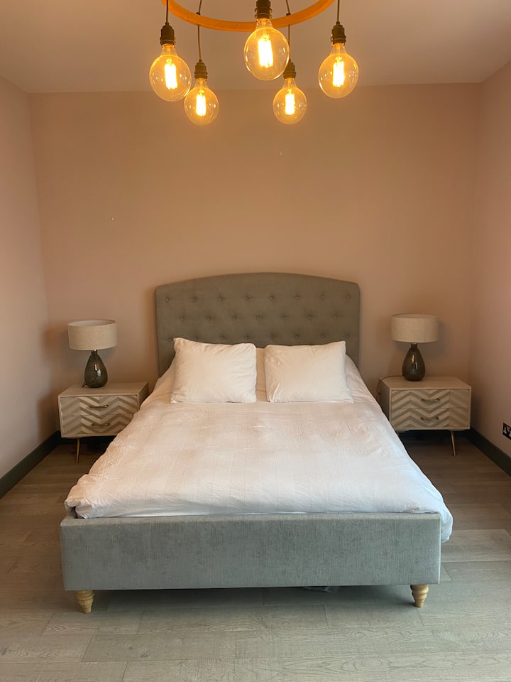 Modern 1-bedroom Apartment With Balcony, Fulham - Fulham