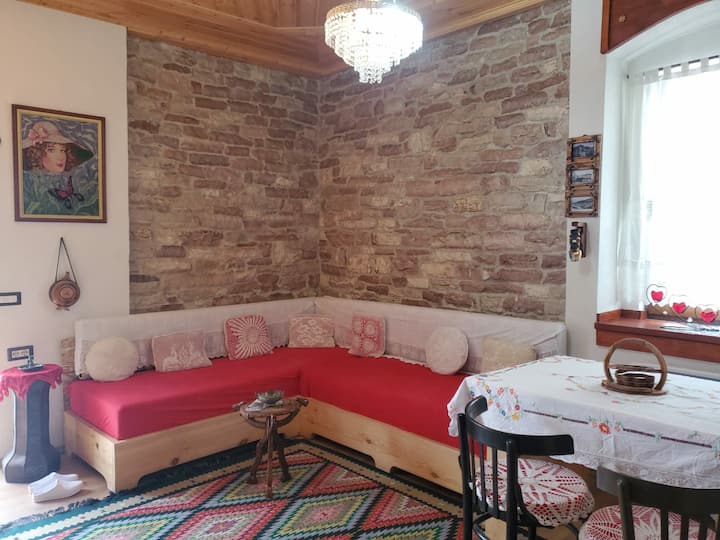 House Aria Villa - Gjirokaster