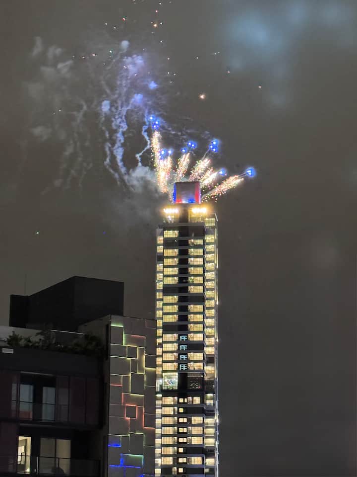 Piso 36 Del Edificio Mas Alto De Paraguay - Asunción