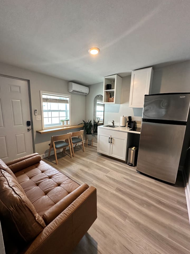 Baxter Guest House - Orlando, FL