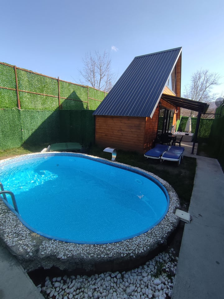 Majalis Luna/1+1 Bungalov Jakuzi [Havuz Soğuktur] - Sapanca