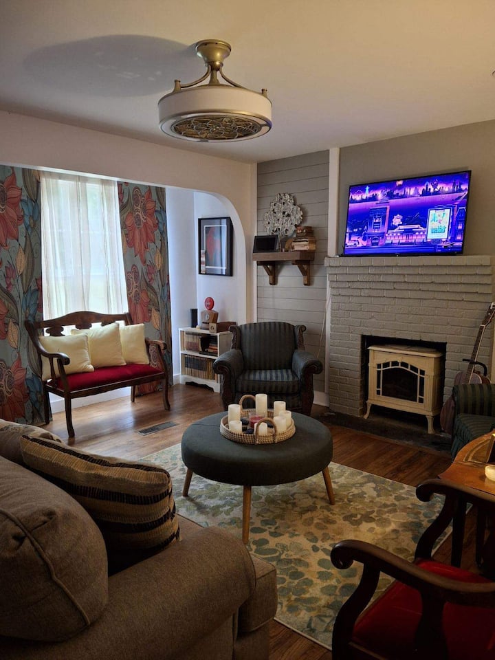 Game Day House 6 Min To Stadium! - アセンズ, GA