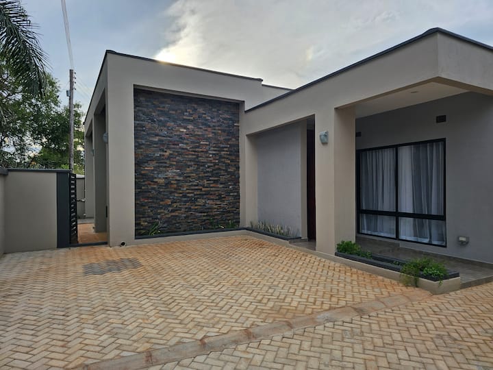 Ndapi Kay Apartment 1 - Lusaka