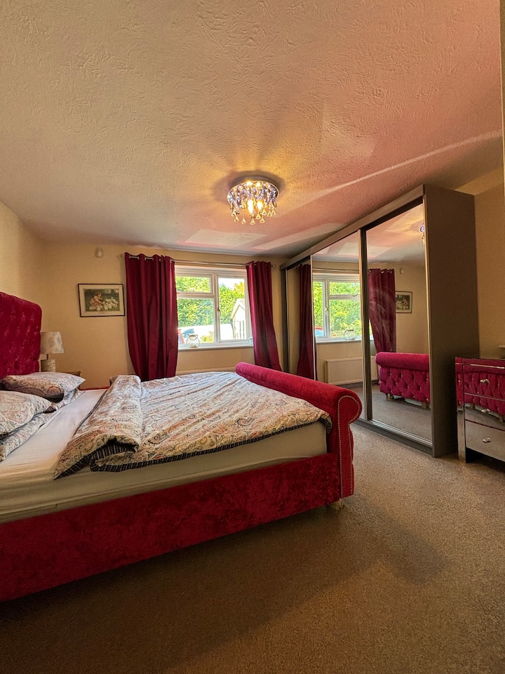 Pretty Large Bungalow 2br - High Wycombe