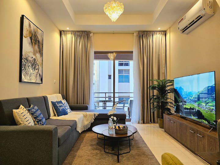 Quiet 2 Bedrooms Flat Near Manama - Bahrain