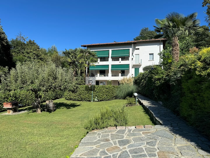 Casa In Campagna Da Zia Rosa - Varèse