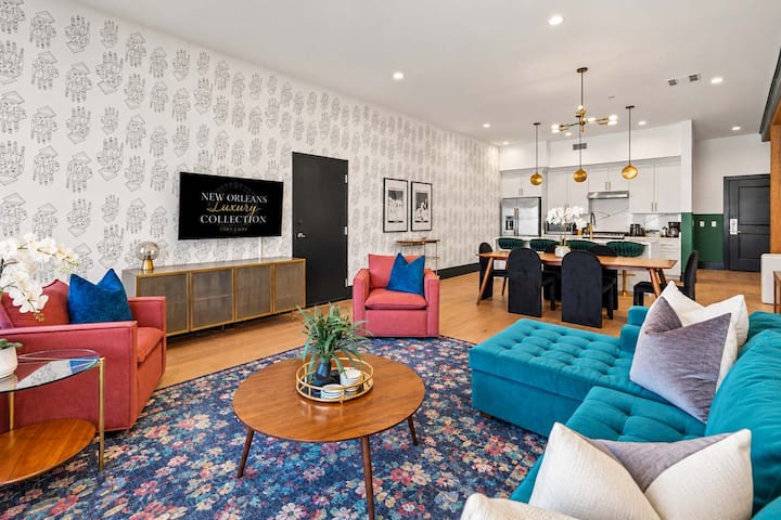 Huge 4bd 4ba With 2 Queen Sleeper Sofas! Sleeps 12 - New Orleans, LA