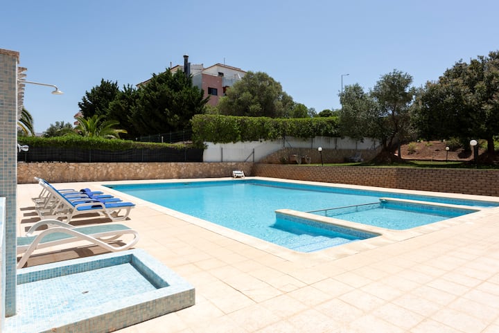 Spacious 3 Bedroom Apartment In Alvor - Alvor