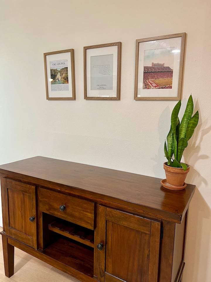 Mid-west Mod: 5br | Central Norman | Near Ou! - Oklahoma