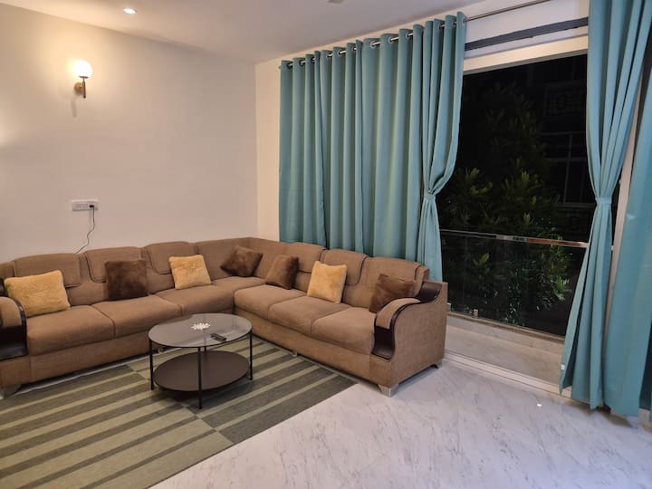 B 101 - Big Spacious 2bhk Home - Bengaluru