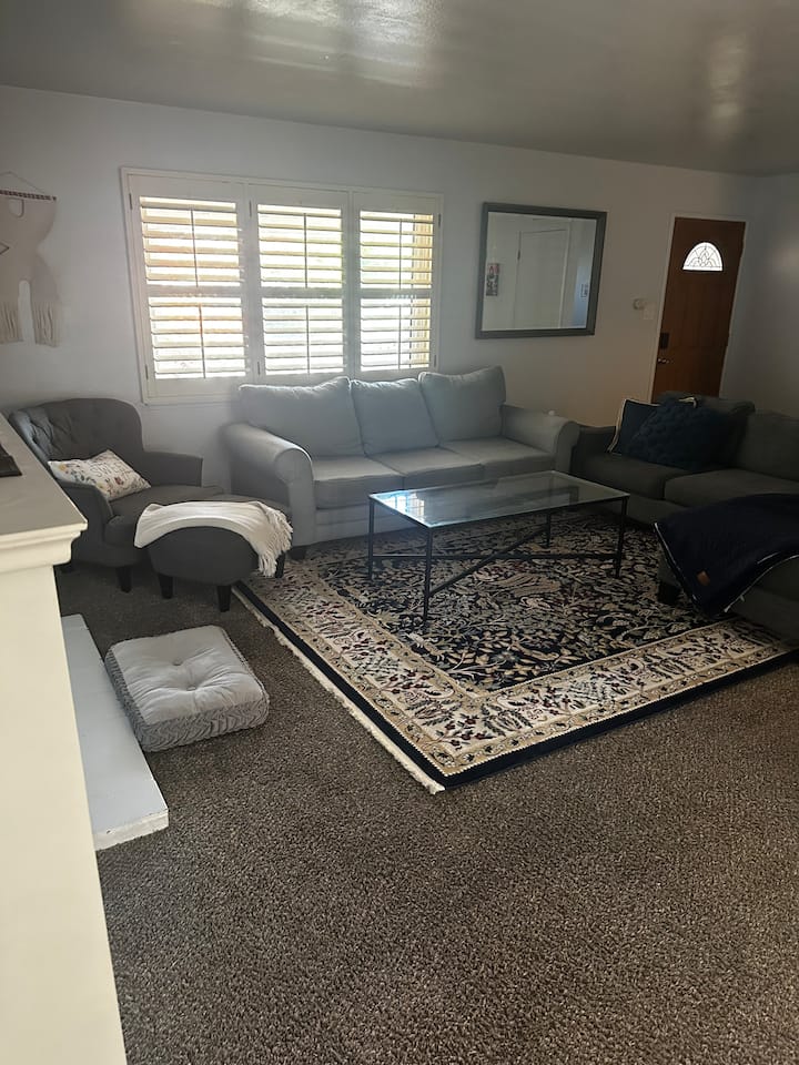 Quiet 3 Bedroom, 2 Bath Home. - アンティオック, CA