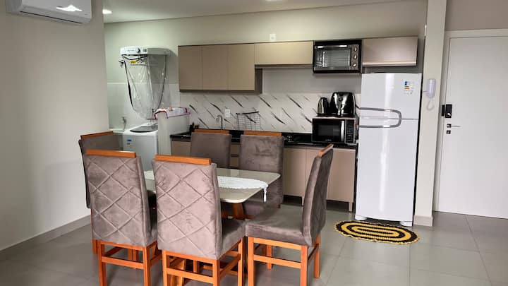 Apartamento Perto Do Centro | Vaga De Garagem - Foz do Iguaçu