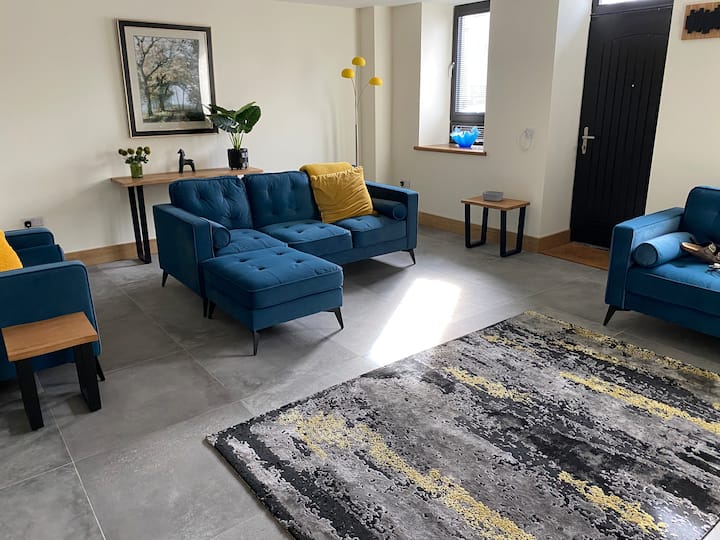 Family Townhouse In Killarney With Private Parking - Killarney