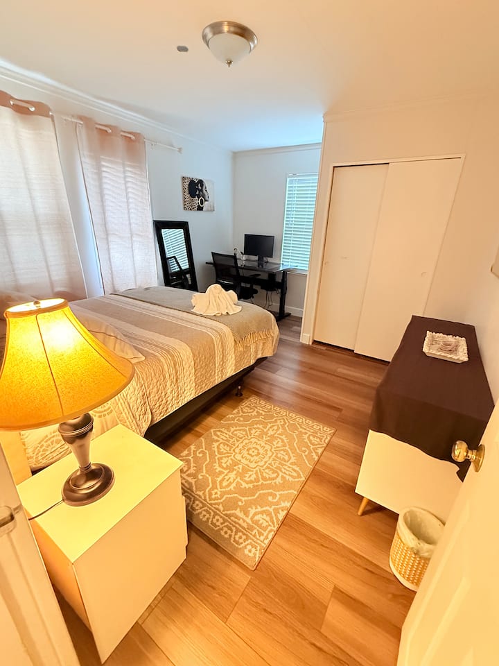 Modern 2br Home Close To Campus & 10 Min Boston - Medford, MA