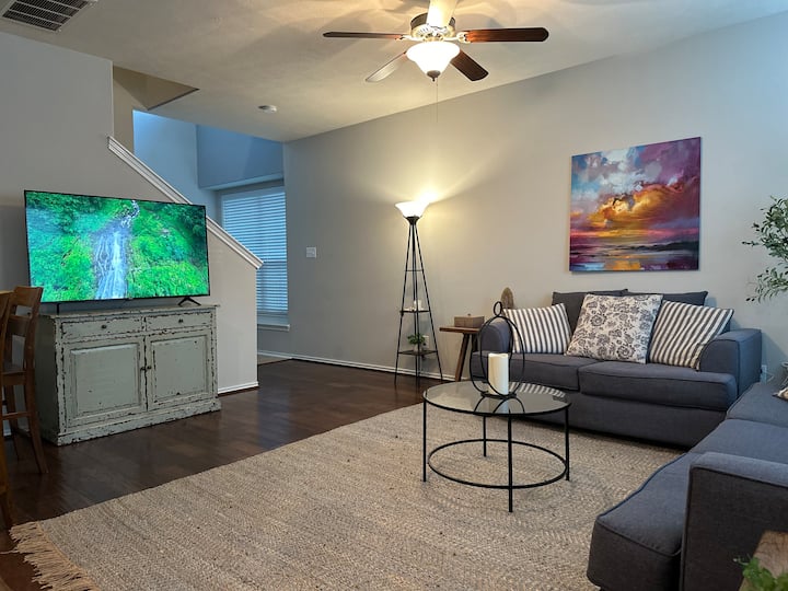 Cozy Townhome In The Woodlands - The Woodlands, TX