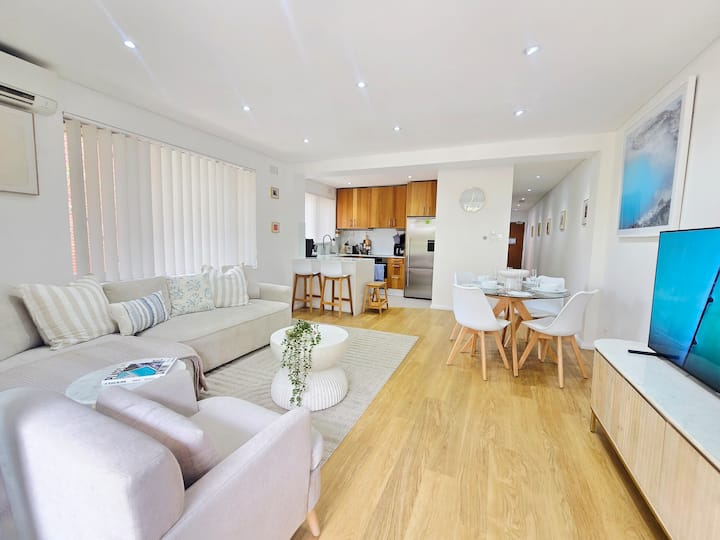 Tranquil Dee Why Beach Retreat - Dee Why Beach, New South Wales