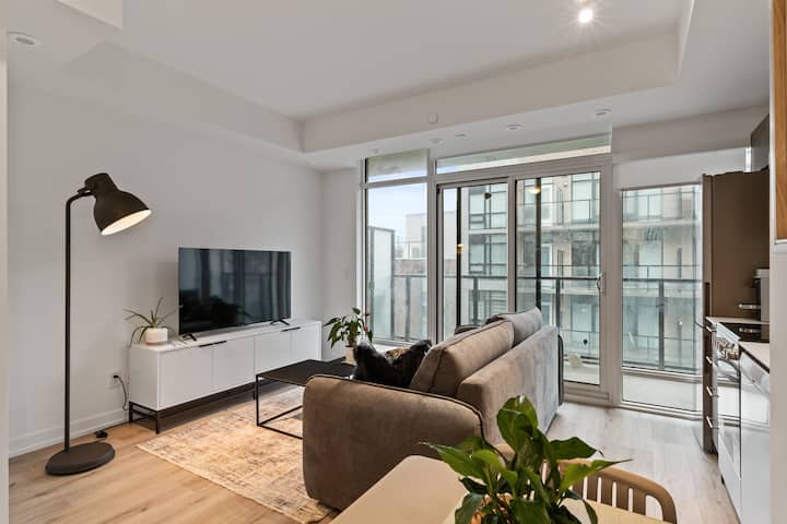 New 2 Bd & 2bath In Downsview! - 토론토