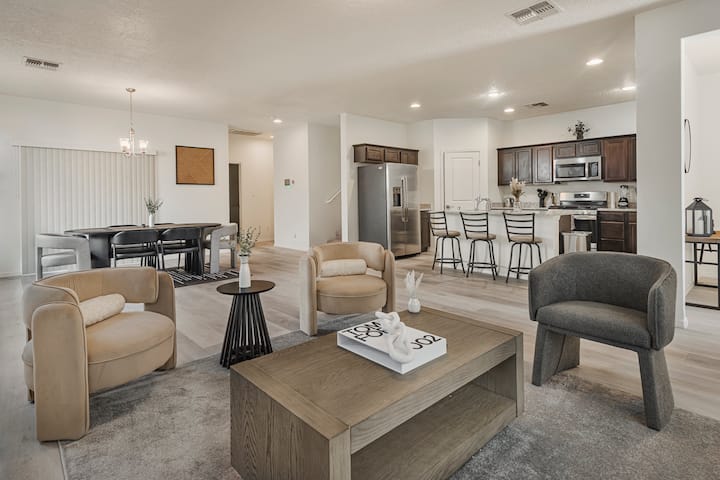 Modern Home W/3br Next To Airport & Netflix - Albuquerque, NM