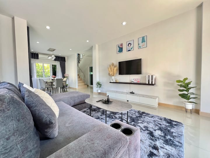 Bb Home Near Lanna,sbs,kad Farang,panyaden - Hang Dong