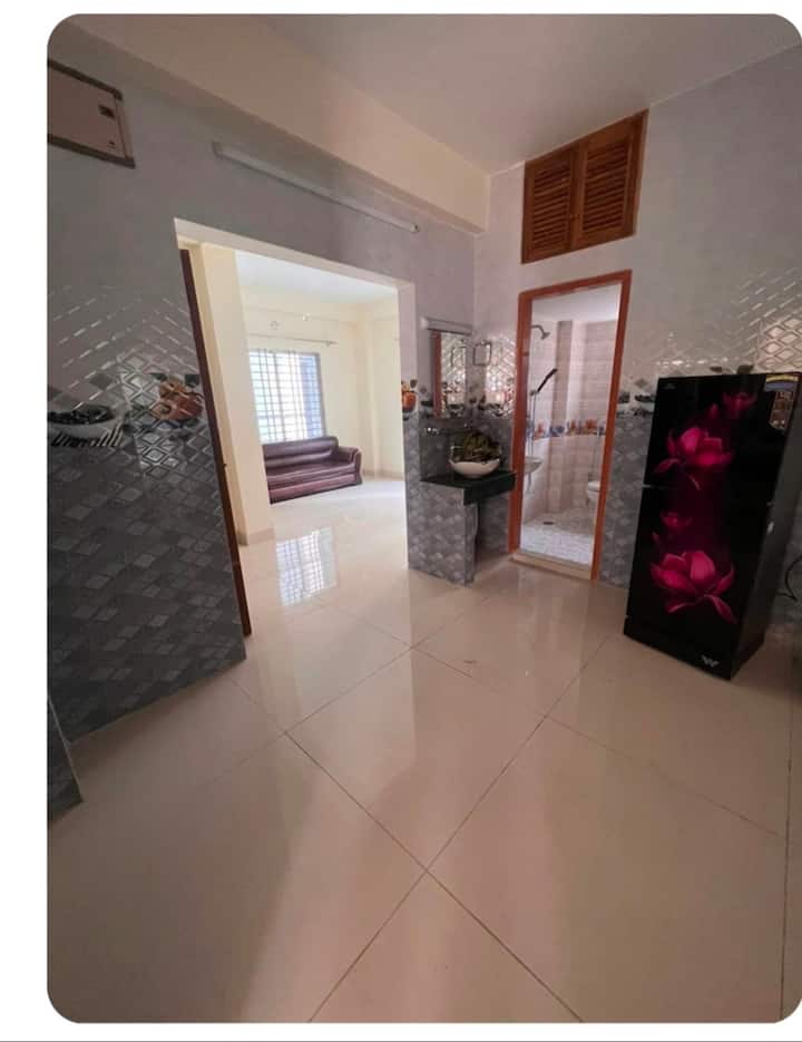 Wonderful Home In Bashundhara R/a,
F- Block. - 孟加拉