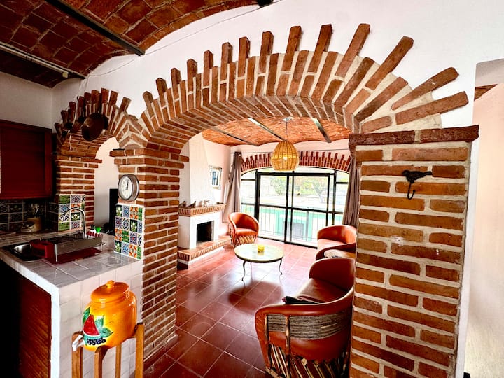 Lakeview W/ Rooftop Access + Ac - Ajijic