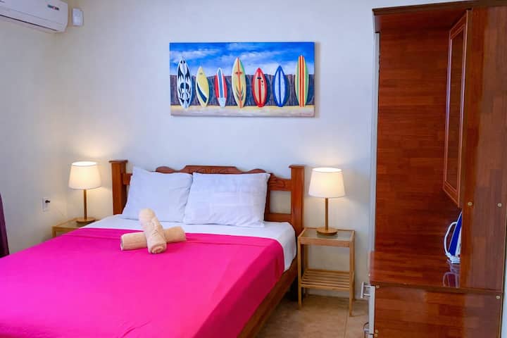 Villa Near The Beach, Downtown, Shops, Restaurants - Curaçao
