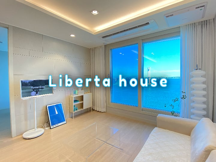 #Liberta#자유#미스터멘션#광안대교#풀오션뷰#고층# - Busan