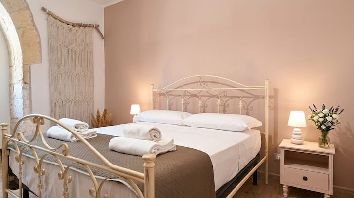Il Sussurro Delle Nereidi, Boho-chic Apartment - Syracuse