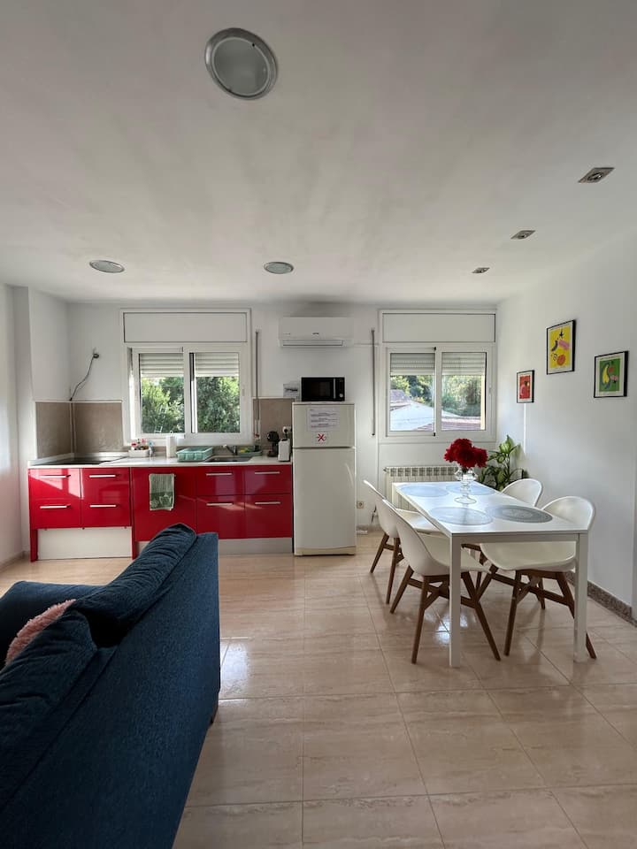 2 Bdrs Aparment Near Montserrat - Montserrat, Valencia