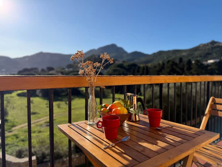 2 Pièces Très Lumineux, Plage à Pied, Vue Montagne - Calvi