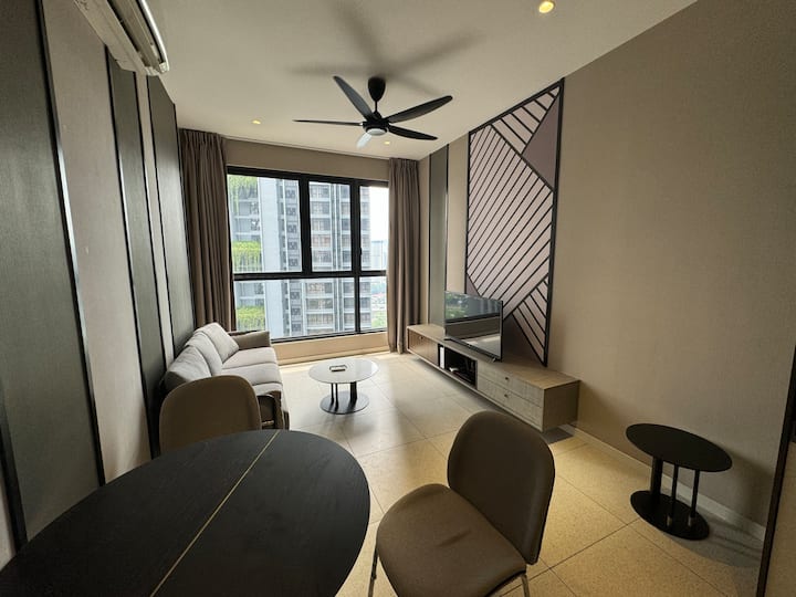Cozy Space @ Millerz Square/2-4pax/1 Parking - Kuala Lumpur