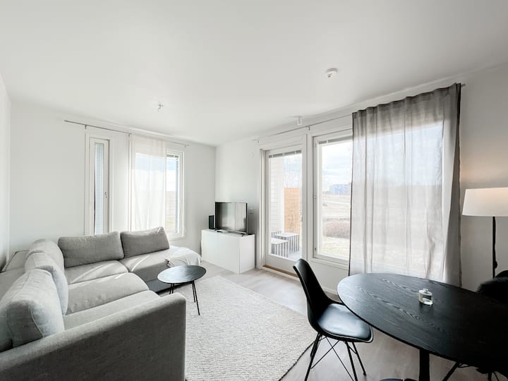 Cozy, Modern One-bedroom Apartment - Tampere