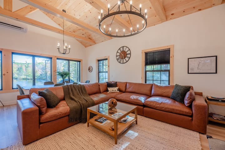 Luxury Cabin | 55 Acres, Ponds, Hot Tub & Game Rm - Finger Lakes, NY
