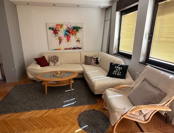 The Morgan Apartment | 2br | City Center - Escópia