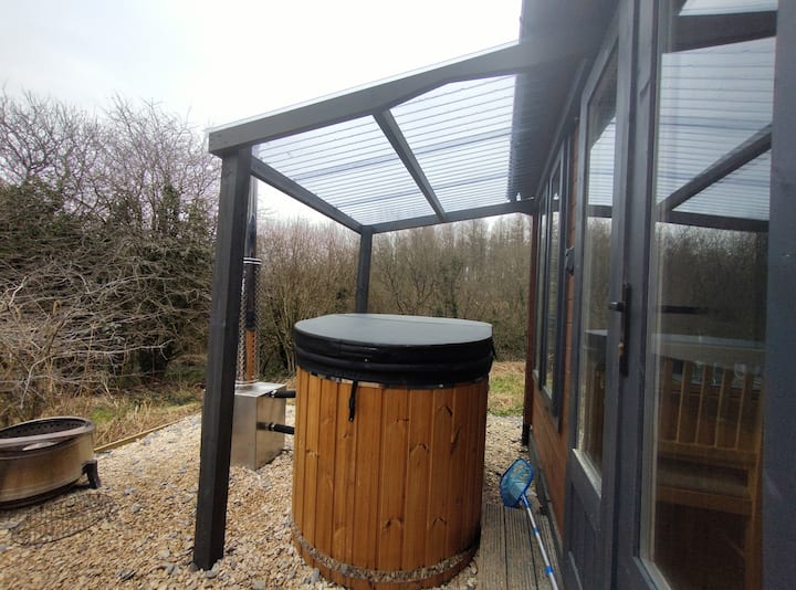 The 'Clover' Cabin  &  Glamping - Tenby