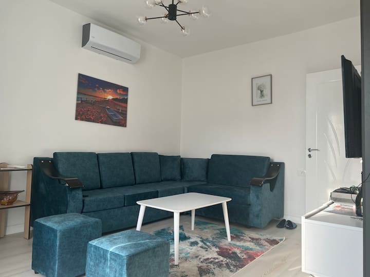 Senri Apartment - Albania