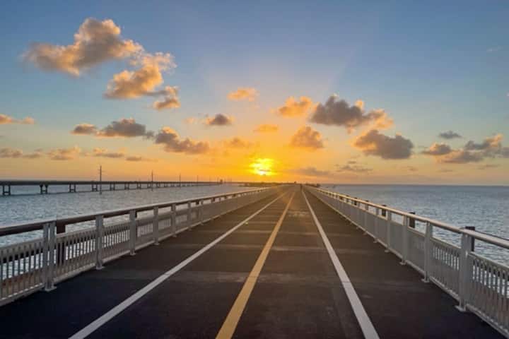 Boehmian Haven: Waterfront Duplex W/water Views - Marathon, FL