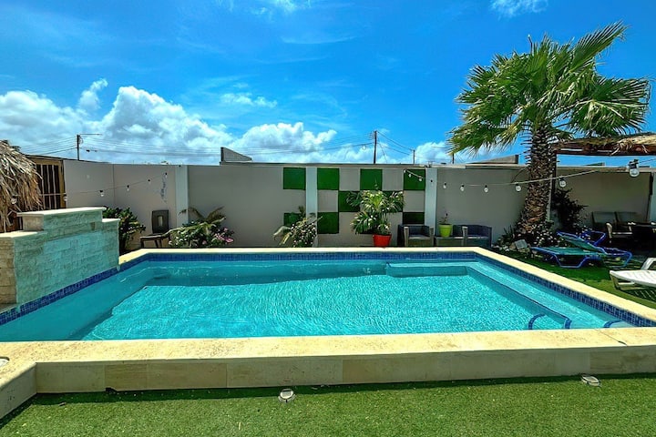 Salinas Escape:1br With Pool, Steps To Beach Apt 2 - Aruba