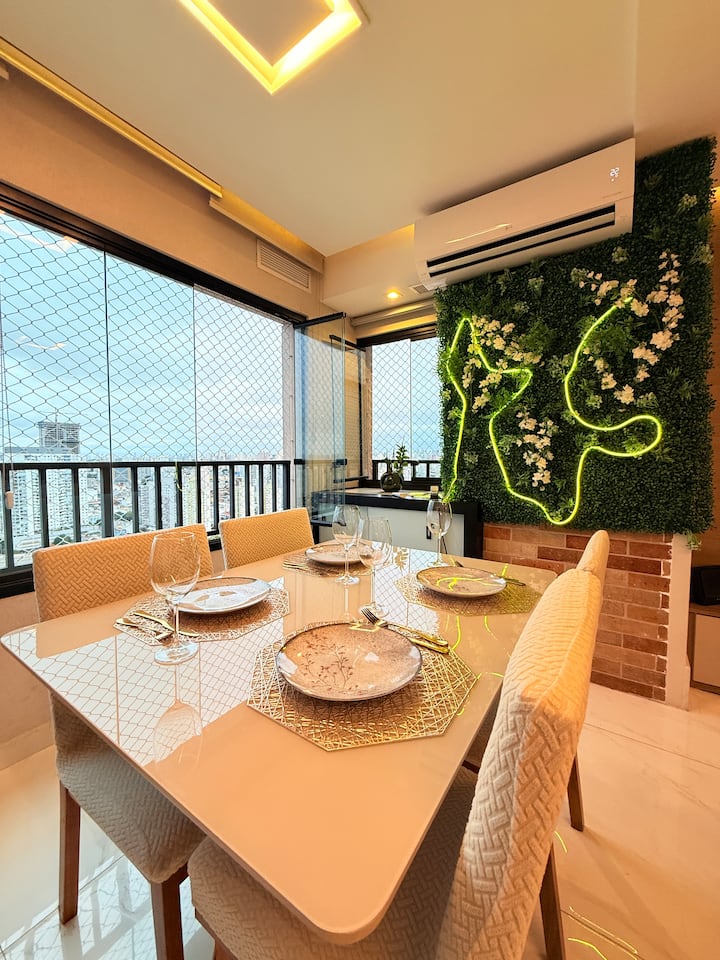 Resort C/ Piscina Ao Lado Do Metrô - Liberdade