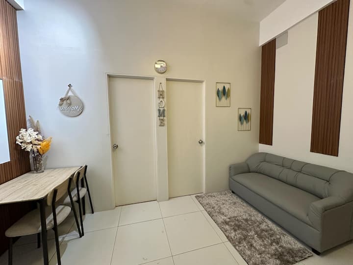 D&z Transient House/condo - Naga
